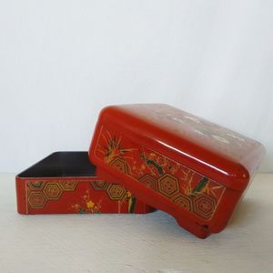 Vintage | Accents | Vintage Red Laquer Chinese Box | Poshmark